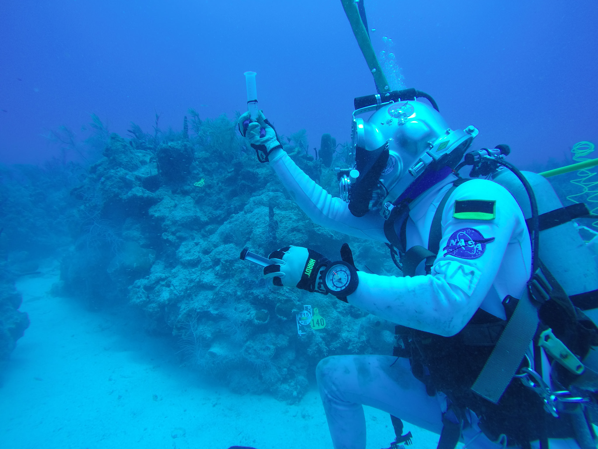The capstone of spaceflight training happens under the sea – LONGITUDE.site
